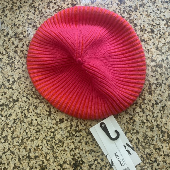Zara | Accessories | Zara Beret | Poshmark